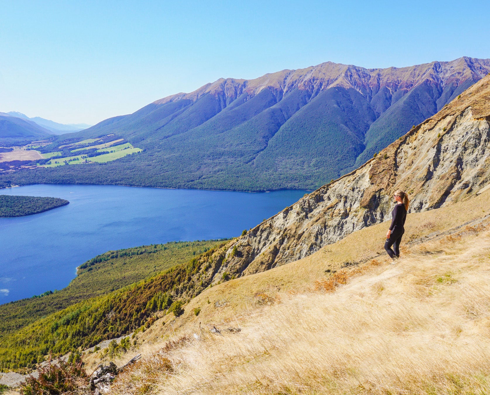 Mt Robert Hike - Abel Tasman Trips - The Barn Cabins & Camp